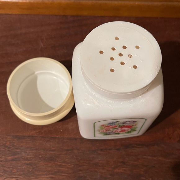 Avon | Makeup | Rare Vintage Avon Bird Of Paradise Beauty Dust Nwot ...